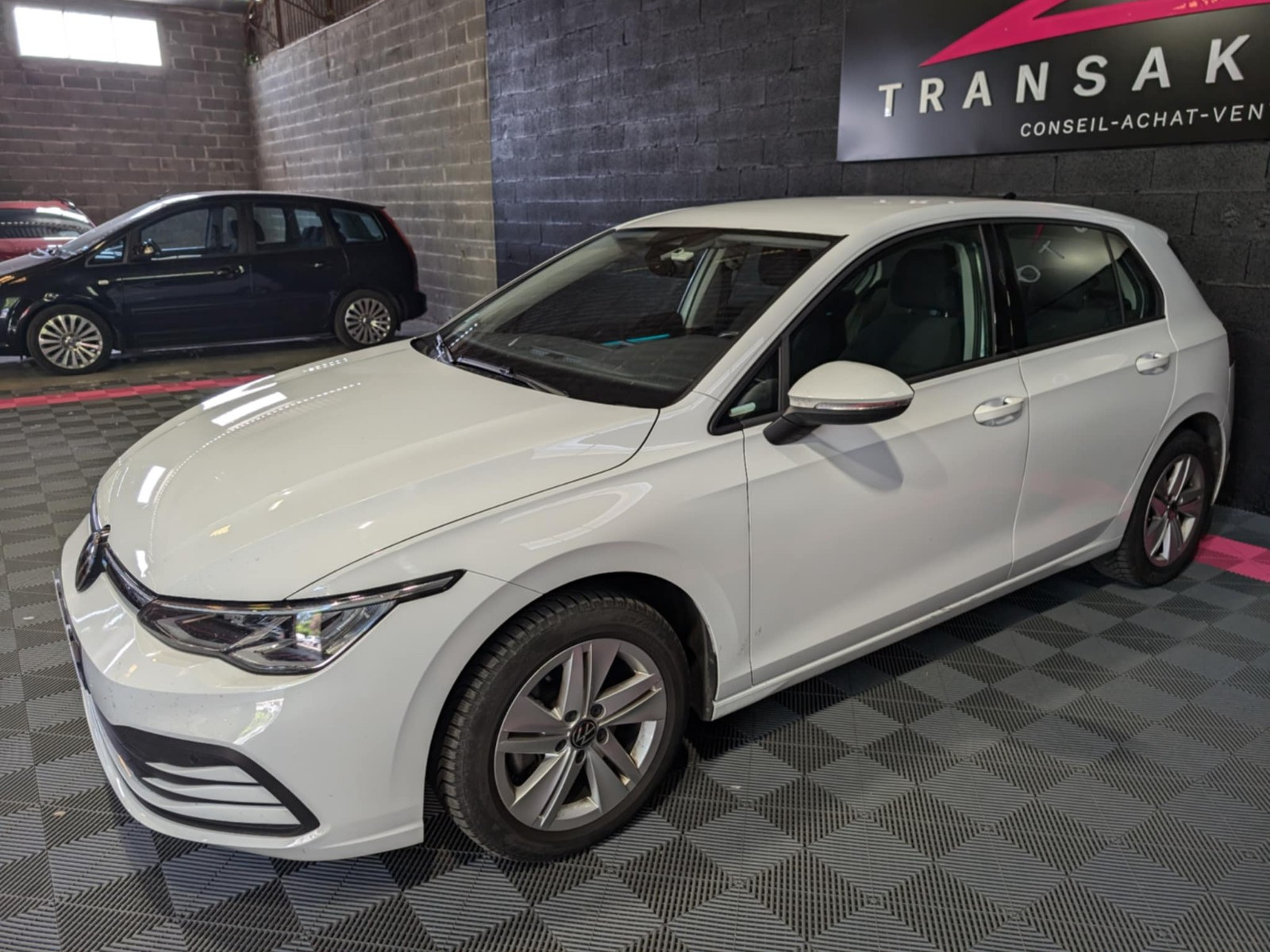 VOLKSWAGEN GOLF 2.0 TDI SCR 115 DSG7 Life | TRANSAKAUTO TARBES